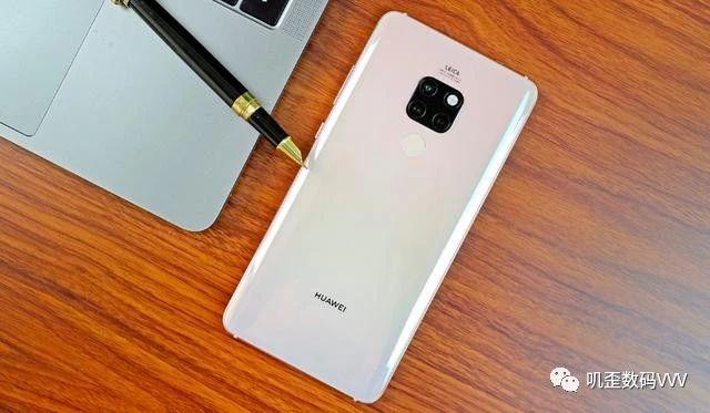 iPhone8降至“华为价”，价格跟华为mate20一样你选谁？__凤凰网