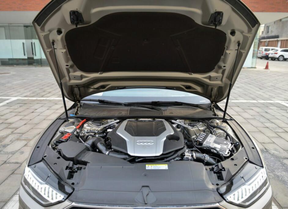 搭载3.0T V6发动机，新奥迪A7动力操控怎么样？实测告诉你__凤凰网