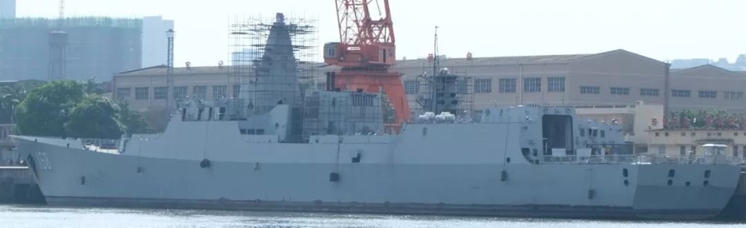 中国海军“过气网红”开始配新武器，052B变成什么样子来融入大家庭？_凤凰网