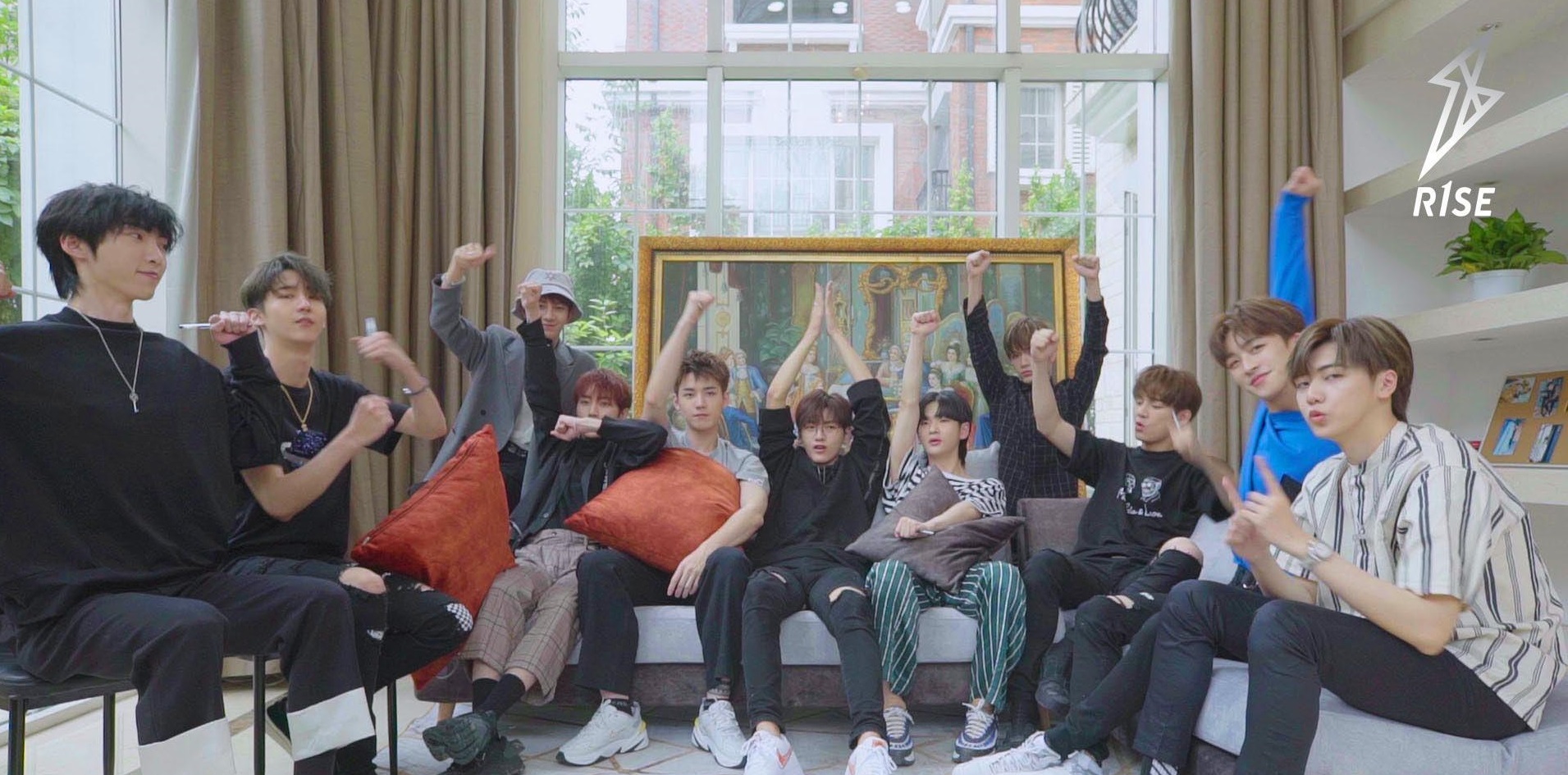 国内男团现状：NPC放养UNINE鼎盛，发展的最好的是R1SE__凤凰网