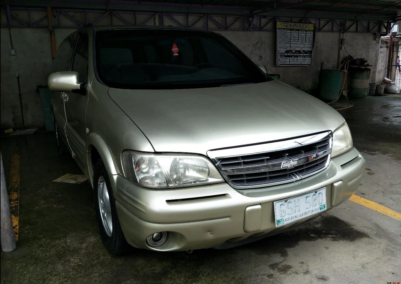 出口菲律宾的“别克GL8”，怀挡大V6竟然可以座10人！__凤凰网