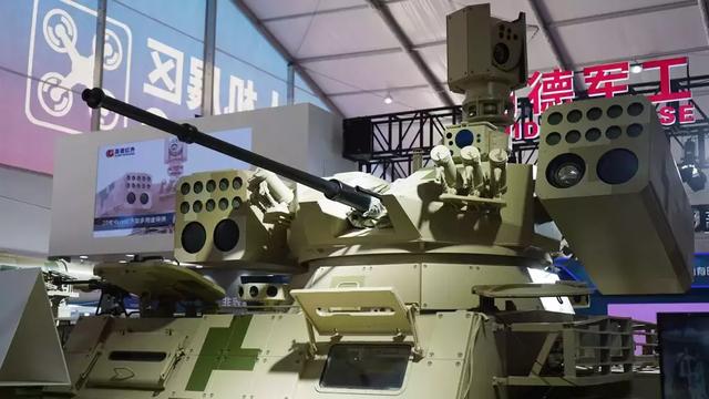 59最新魔改——中国的火力支援车QN-506怎么样？__凤凰网