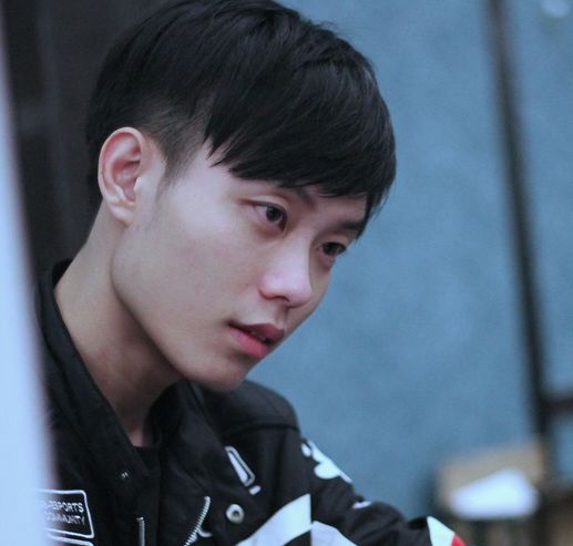 国产上单巅峰,Letme和Koro1的5大操作,你喜欢羊来还是如来神掌__凤凰网