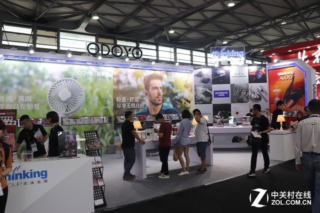耳机的群英荟萃 2019 CES Asia思维展台直击__凤凰网