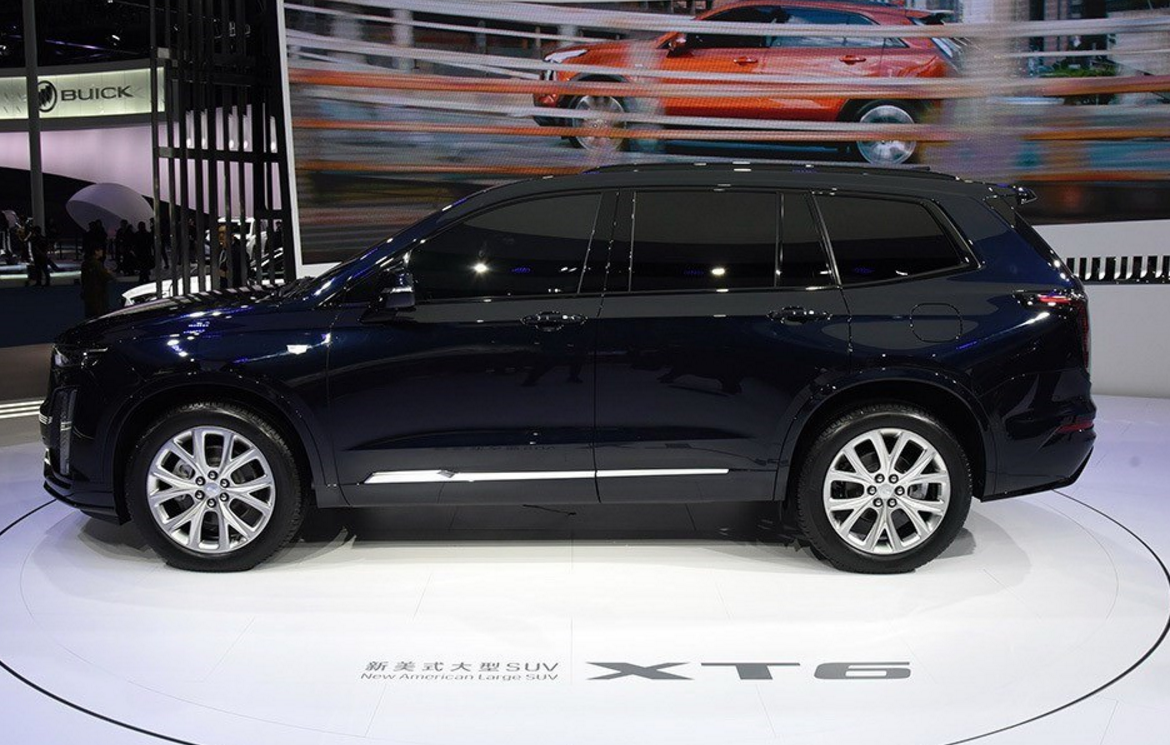 近42万起售，凯迪拉克XT6只能降价求生存？网友：不降10万谁敢买！__凤凰网