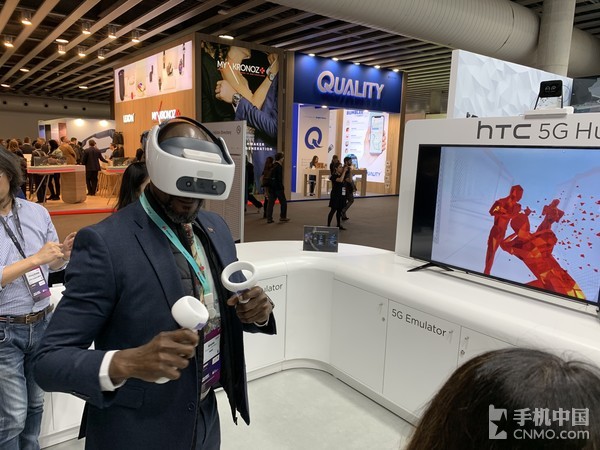 高通骁龙855加持！HTC 5G Hub惊艳亮相MWC2019_凤凰网