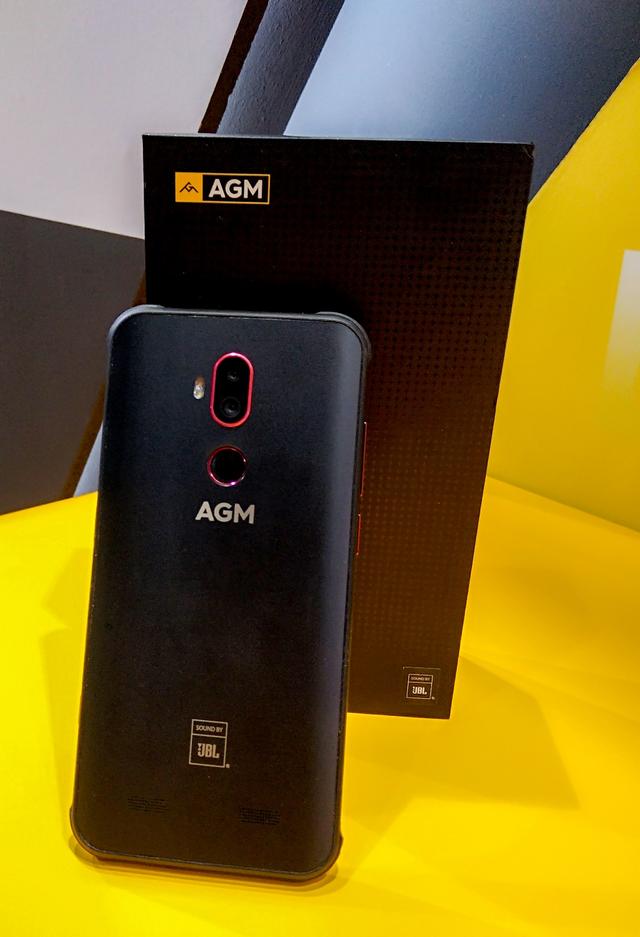 人人都爱小米9我却独爱AGMX3 满血骁龙845机身更耐摔__凤凰网