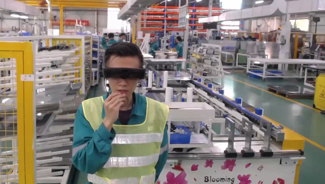 海尔COSMOPlat生态合作伙伴亮风台：AR赋能工业的尝试、落地_凤凰网科技_凤凰网