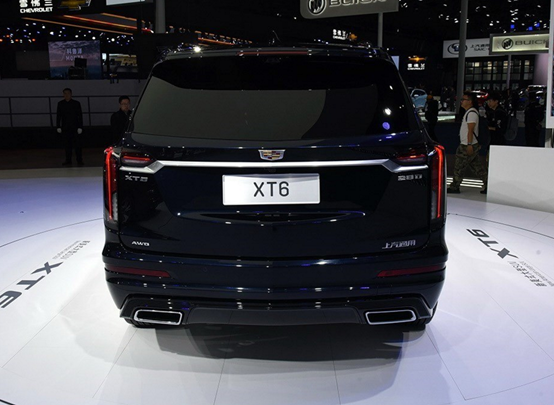 近42万起售，凯迪拉克XT6只能降价求生存？网友：不降10万谁敢买！__凤凰网