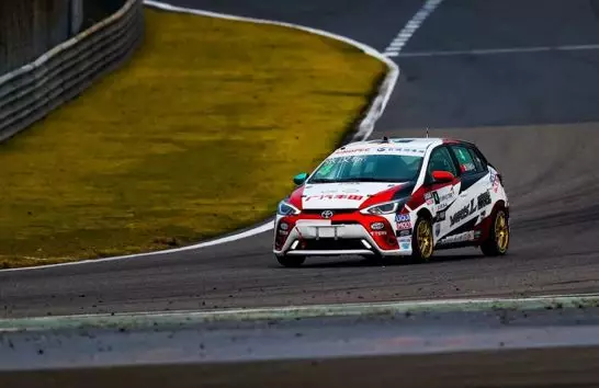 2018CTCC | 广汽丰田斩获车队车手年度双冠__凤凰网