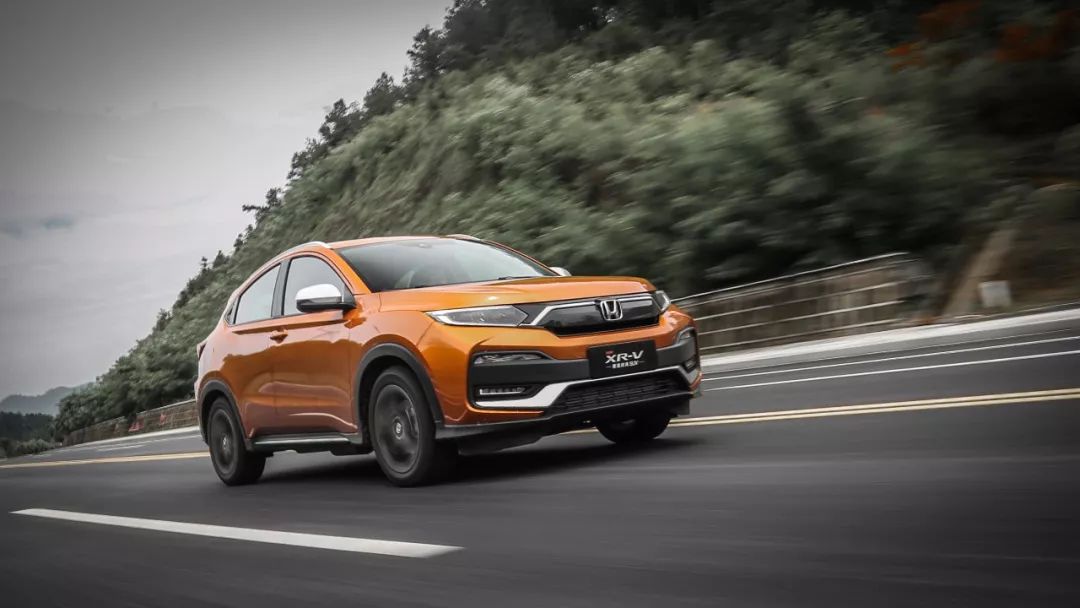 15万级最火合资SUV，换装思域同款发动机，开起来超猛！_凤凰网汽车_凤凰网