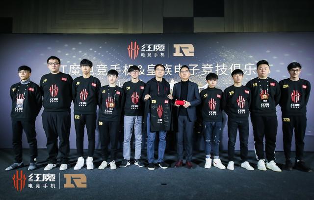 首个RNG全俱乐部合作品牌 努比亚红魔全新RedMagic OS V2.21有哪些惊喜？__凤凰网