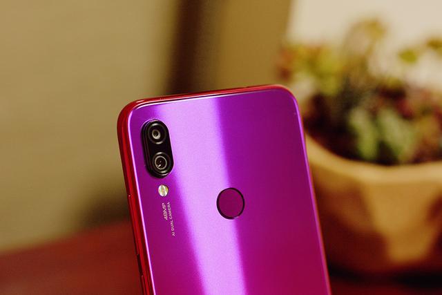 红米Note7 Pro真机开箱：1599元，最便宜的IMX586拍照神器__凤凰网