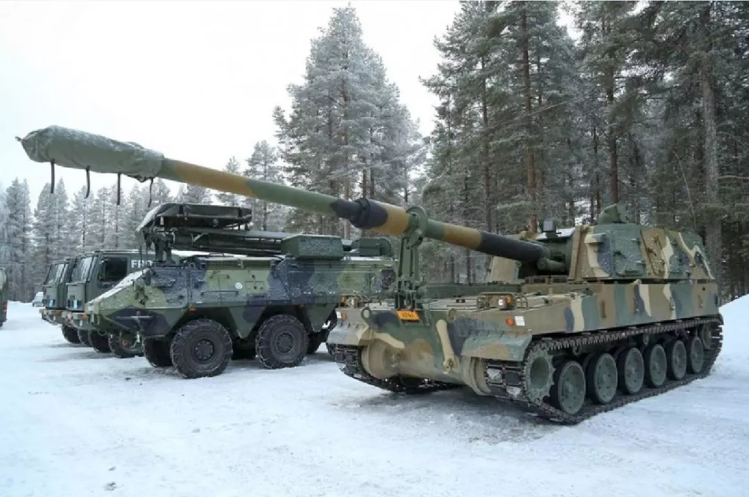 亚洲先进自行火炮之争 中国PLZ-52如何压倒韩国K9？_手机凤凰网