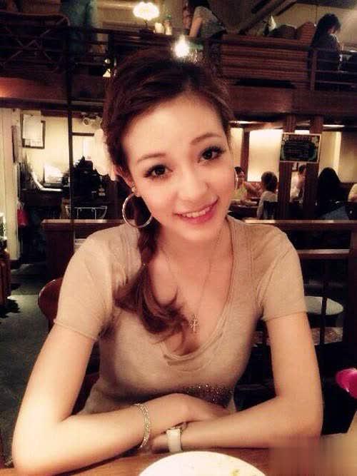 超人气混血模—大泽Keimy，完美身材如此性感让人无限遐想__凤凰网