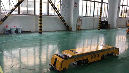 黑科技：2018十大特色AGV项目大盘点__凤凰网