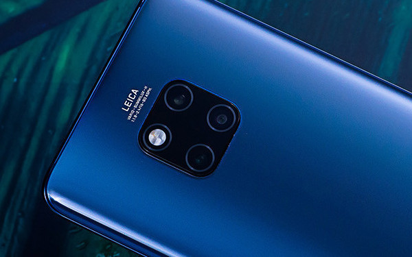 手机品牌十年对比挑战 看完后更让人期待下一个十年_凤凰网