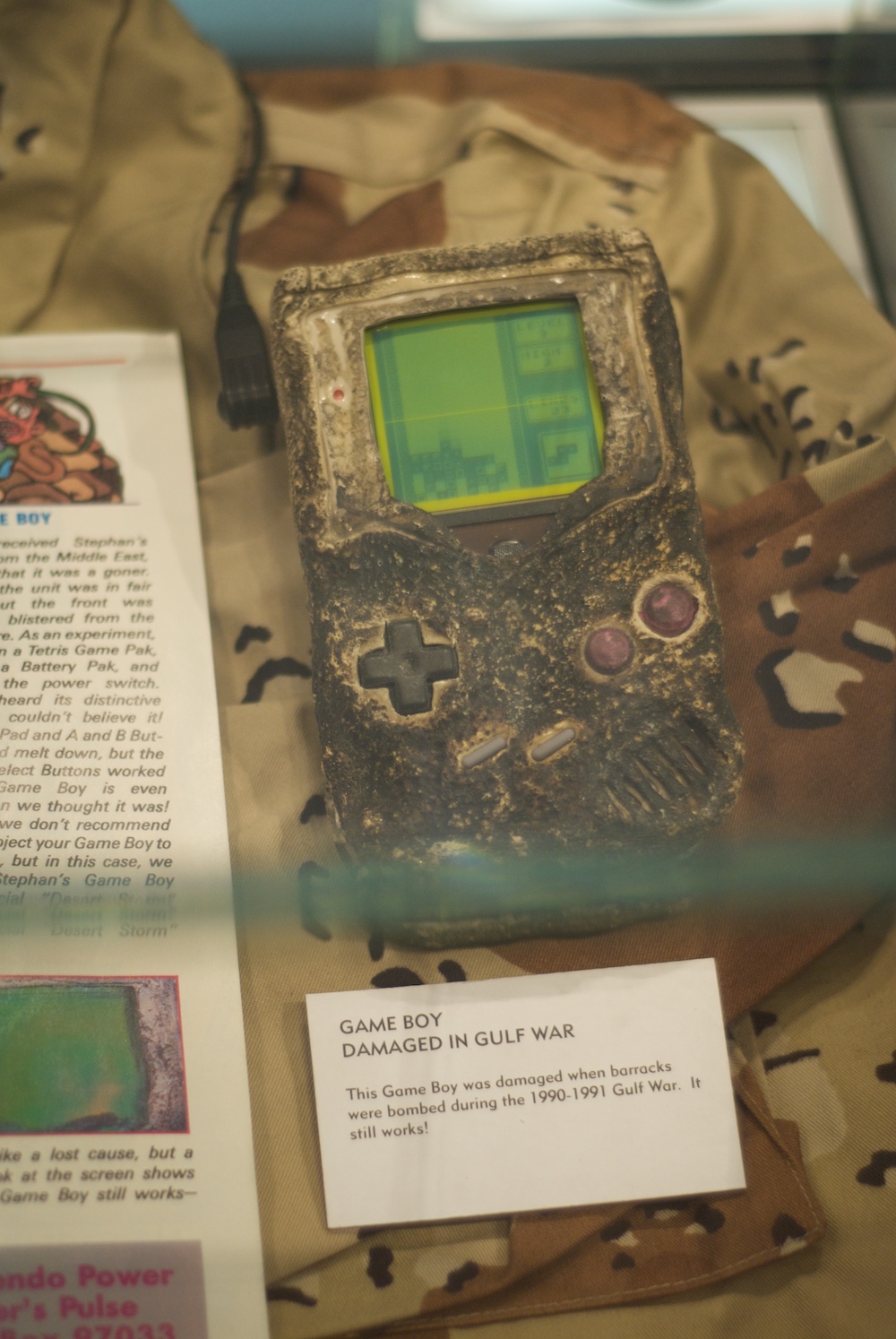 Game Boy 走过 30 周年，任天堂带给世界的不止是一部掌机 | 硬哲学_凤凰网