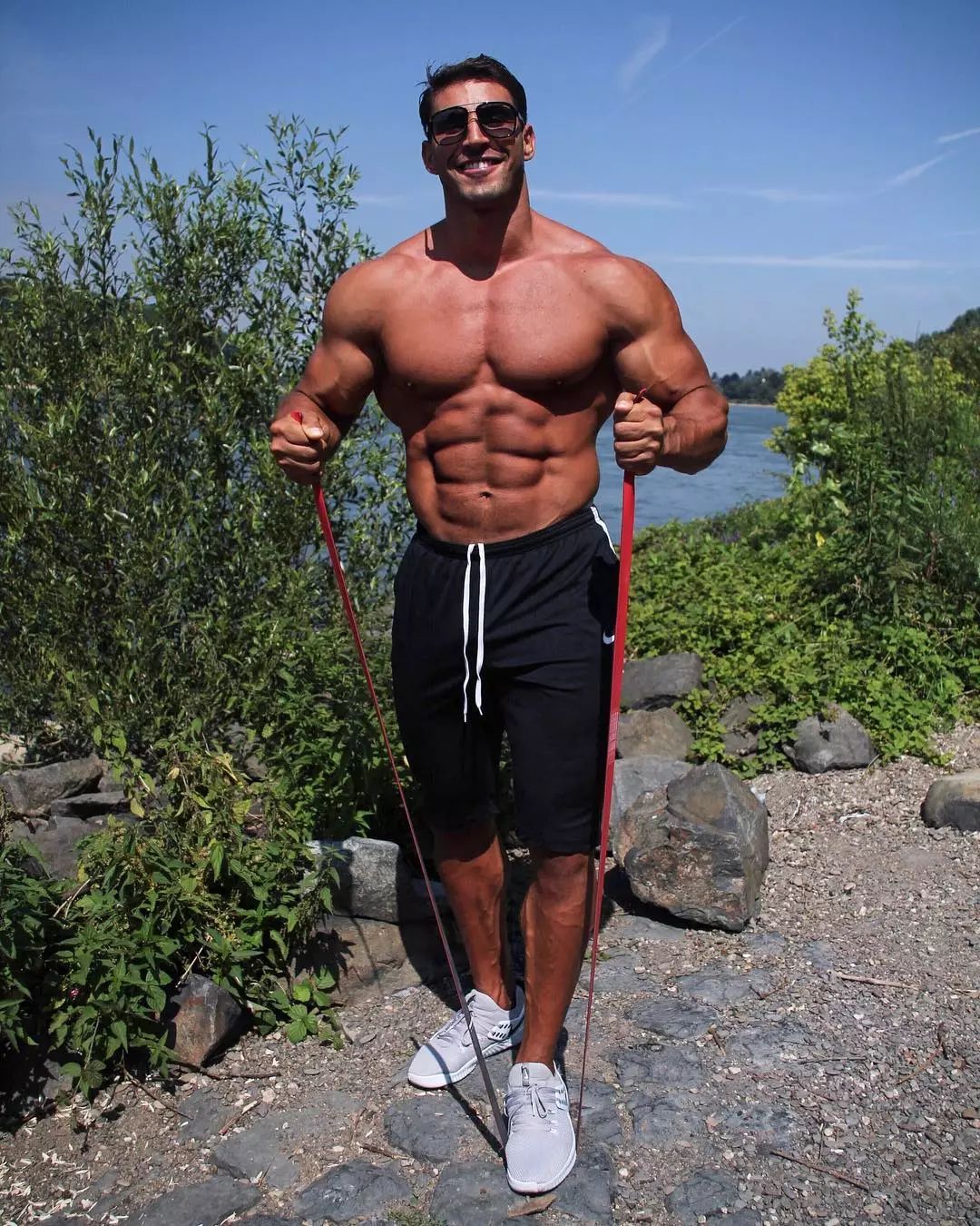 性感化身的德国教练Amin，我又可以了！_凤凰网时尚_凤凰网