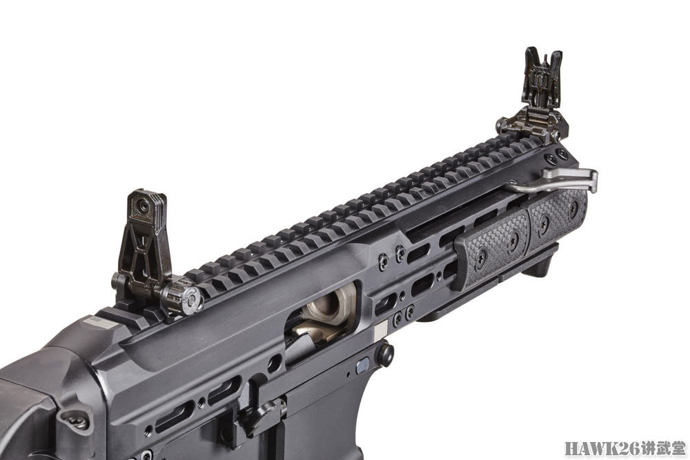 细品：LWRCI公司SMG-45 世界性能最佳.45 ACP口径冲锋枪__凤凰网