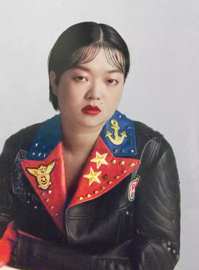 天天向上·2019年度提名展Alia Lin推荐艺术家：胡尹萍、刘沁敏__凤凰网