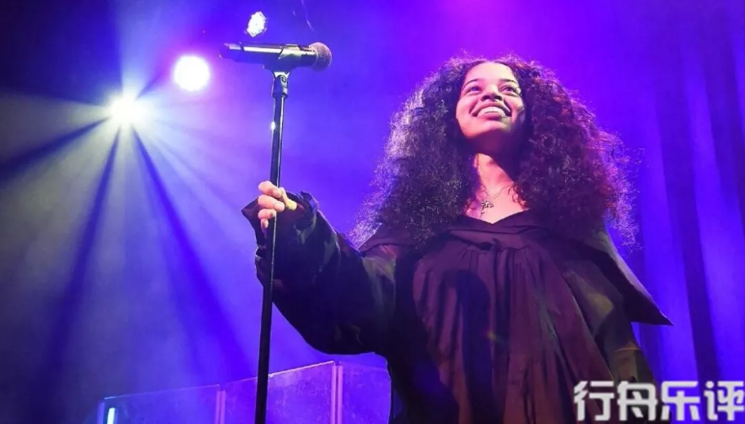 90后英国移民歌手Ella Mai，实力派RB和灵魂音乐之光__凤凰网