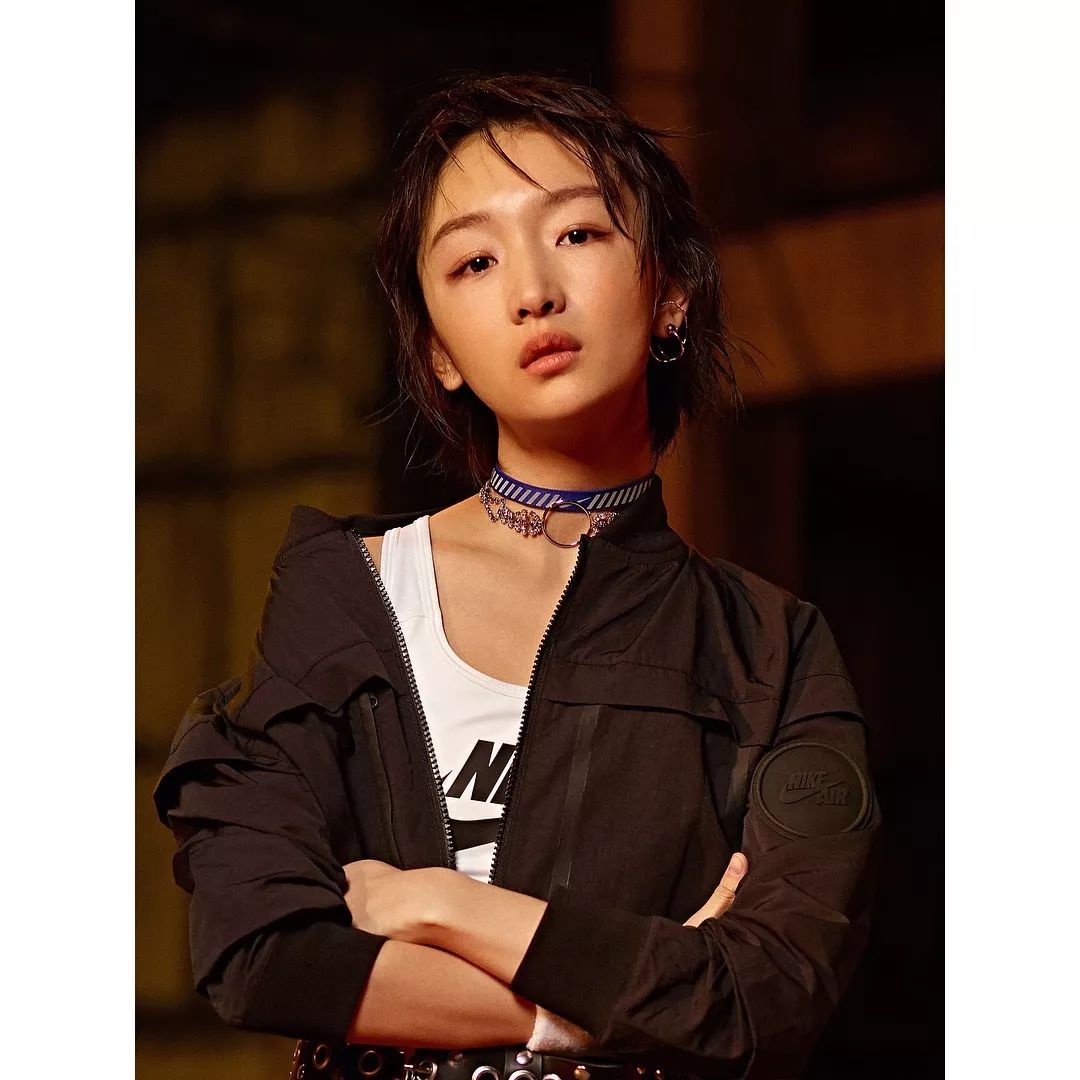 Joomi Lim长期实习 | 过年战袍，这副耳环让你稳赢！_凤凰网时尚_凤凰网