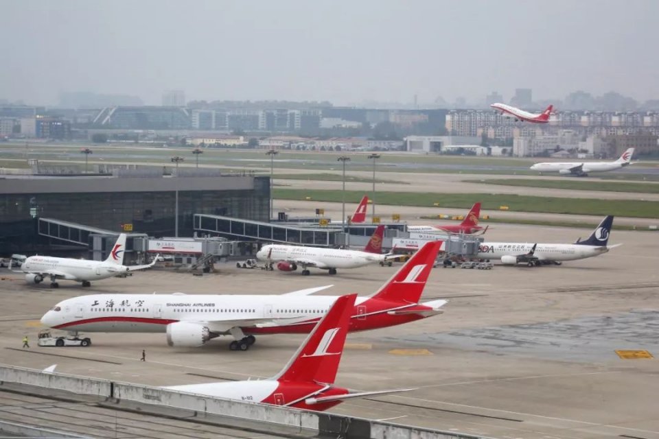 迪拜和香港，都将成为东航新机型的飞航城市__凤凰网