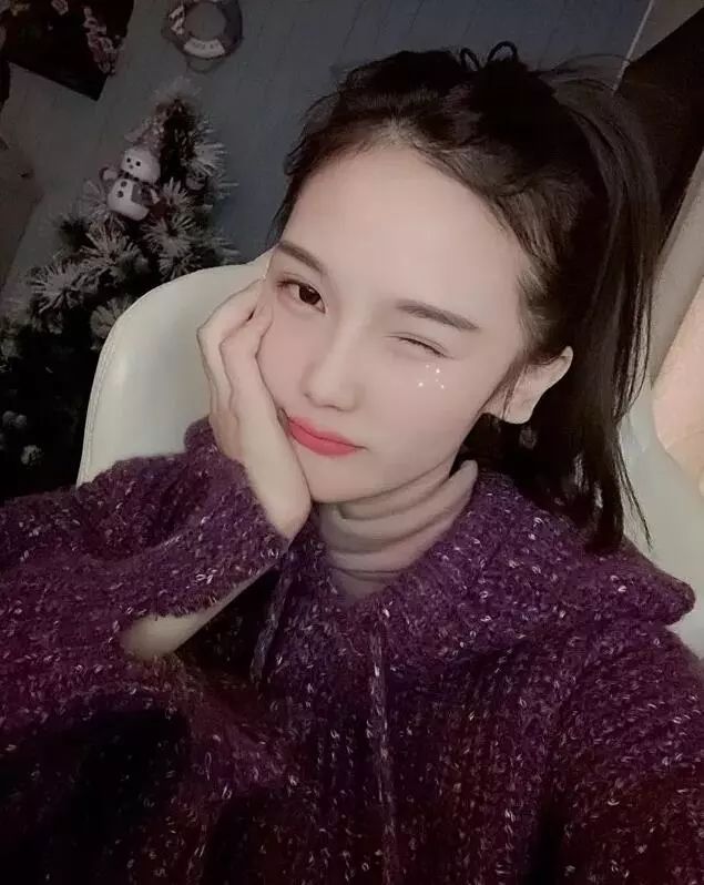 斗鱼iu可可曾个人资料简介 斗鱼音乐主播杜佳丽微博生活照图片__凤凰网