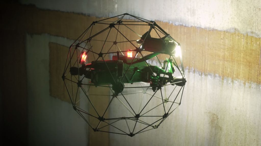 最强室内检测无人机 Elios 2 诞生，DroneSurvey Asia 取港澳代理__凤凰网