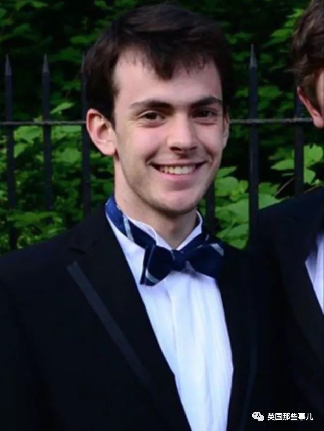 当年的纳尼亚传奇，如今最大牌的，居然那只柔弱的半羊人！__凤凰网