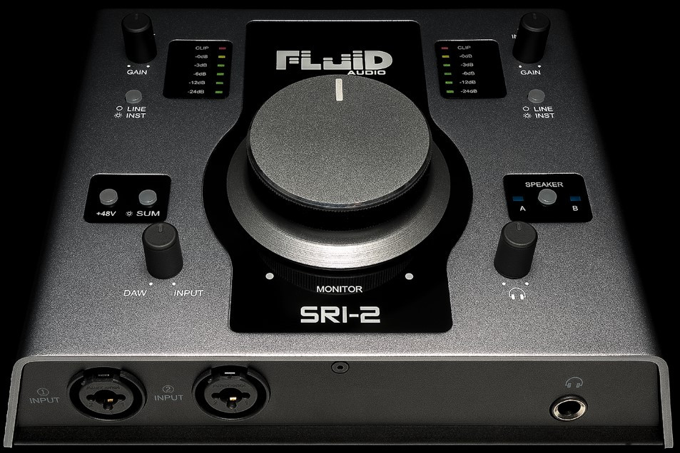 简约、品质、设计：Fluid Audio SRI-2 USB音频接口评测__凤凰网