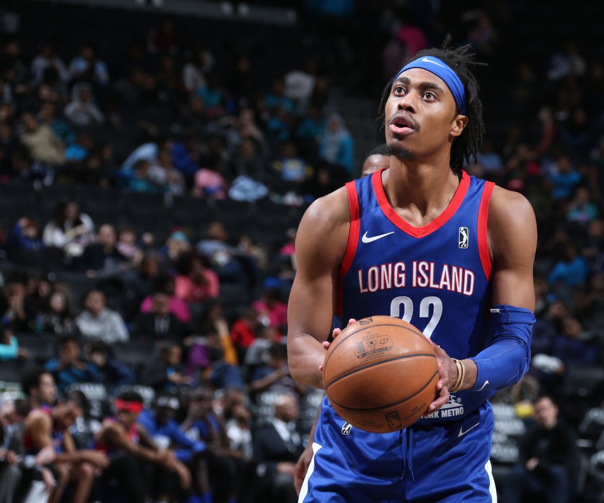 官方：篮网与后卫Tahjere McCall签下一份10天合同_凤凰网