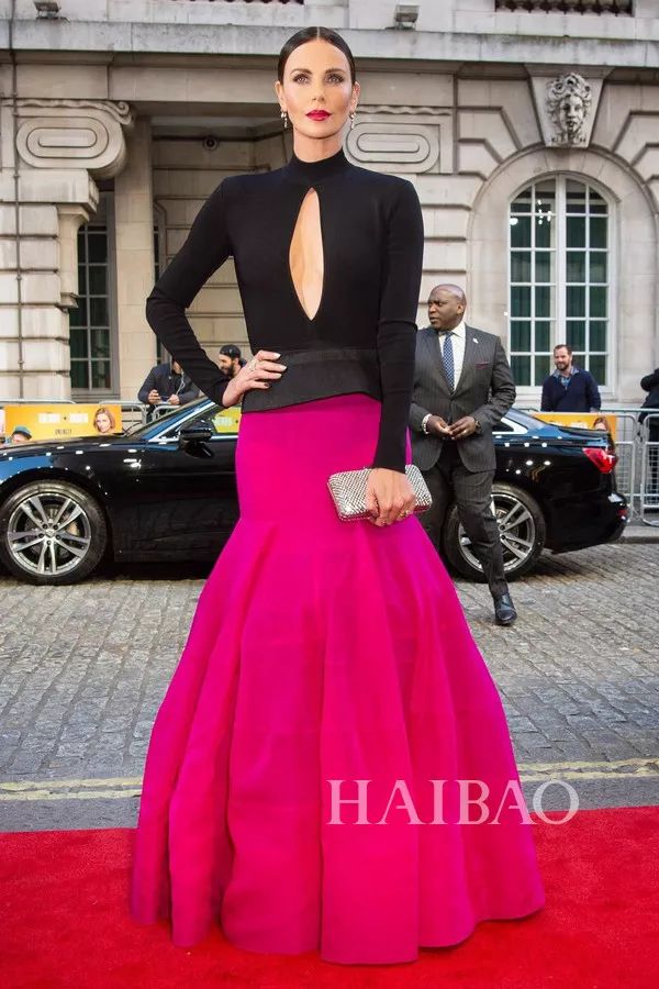 彩虹屁| 谁说怀孕一定肿？这位地表最美“孕妇”不同意！_凤凰网时尚_凤凰网