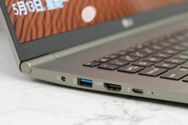 LG gram 17z990体验评测：这可能将会是你喜欢的第一台17寸笔记本__凤凰网