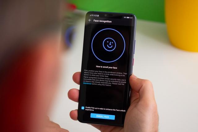 今年多款手机配置Face ID技术，谷歌Pixel 4和三星S10将有望实现__凤凰网