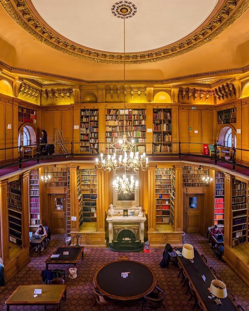 天堂的样子——寻找牛津最美图书馆__凤凰网