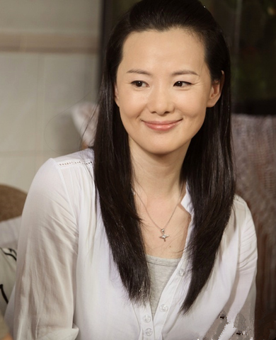 演戏23年不红，嫁黑豹乐队歌手是王菲初恋，今49岁获柏林影后__凤凰网