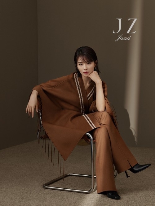 优雅复兴丨JZ玖姿19AW大片发布_凤凰网