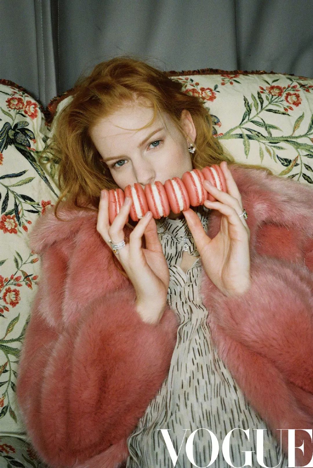 张艺兴携手美国新人模特Tatum Marchetti登上Vogue新年特刊封面_凤凰网