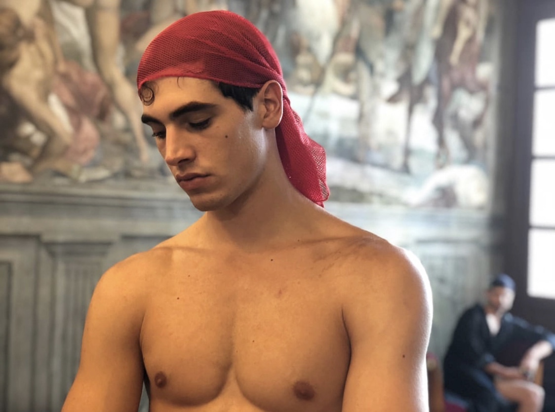 20岁成为男模中的炸子鸡也是位性感的大男孩——Marco Bellotti_凤凰网时尚_凤凰网