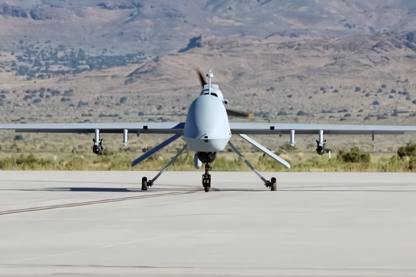 美军无人机横行伊叙上空多年 引进S300毫无反应_凤凰网