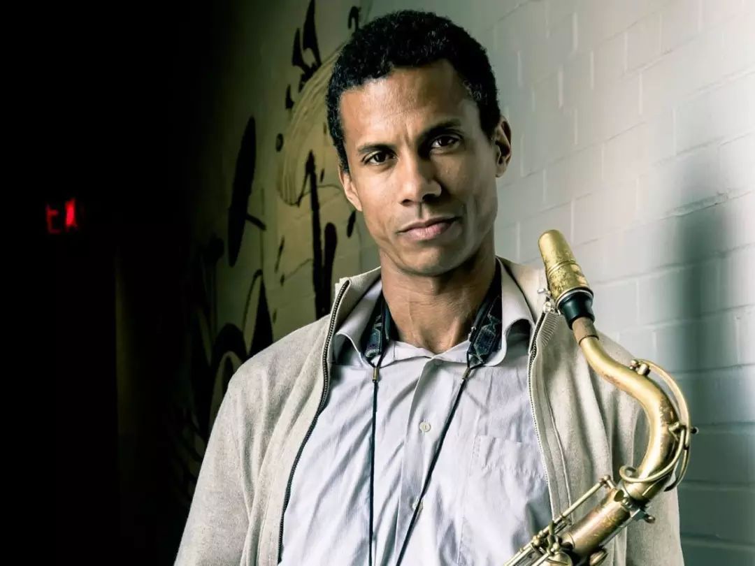 梅赛德斯-奔驰爵士大师堂 | 六月重磅！先锋、自由、实验的全明星爵士之夜！__凤凰网