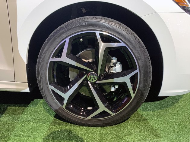 2019北美车展：大众新款美规Passat亮相 继续使用PQ46平台__凤凰网