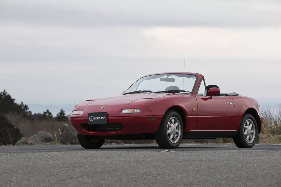 庆祝问世30周年，马自达 MX-5 Miata 30th Anniversary Edition 首发__凤凰网