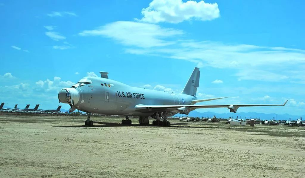 波音747：空中女王50年沉浮史__凤凰网