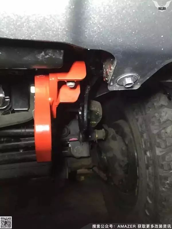 不断升级的改装理念--丰田LC71、76、79安装ARB加强拖车点__凤凰网