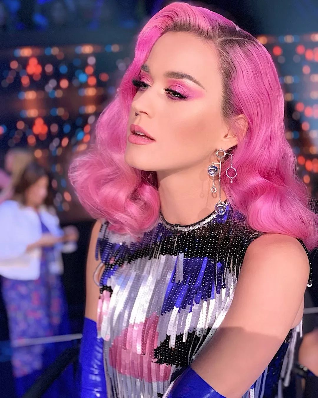 Katy Perry成为新的电视女王，她对观众的号召力大于十个卡戴珊家族！_凤凰网