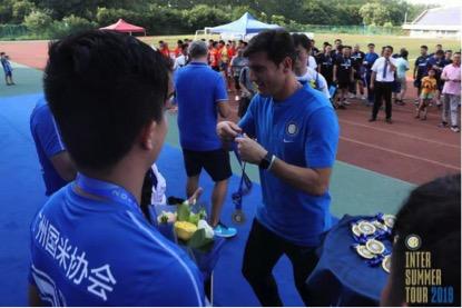 中国国米球迷超级杯总决赛落幕，萨内蒂现场助阵__凤凰网