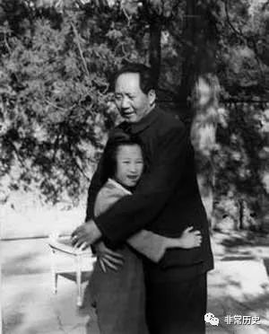 毛泽东和江青唯一女儿李讷的悲喜人生__凤凰网